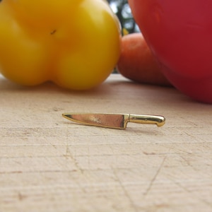 Gold Chef Knife Lapel Pin- CC195G- Kitchen and Culinary Pins and Gifts ...