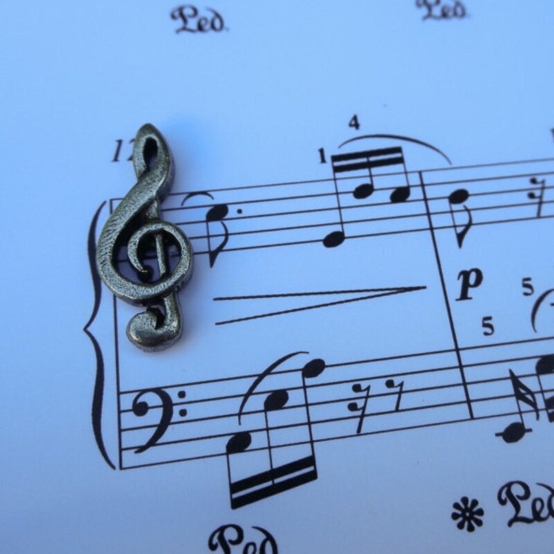 Treble Clef Pin - Etsy