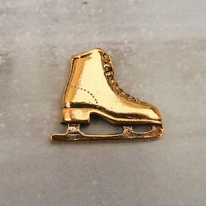 Gold Figure Skate Lapel Pin- CC218G- Figure Skate, Ice Skate, Winter ...