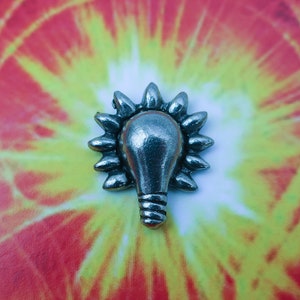 Lightbulb Lapel Pin - CC164- Electric, Electricity, Bright Idea, Idea ...
