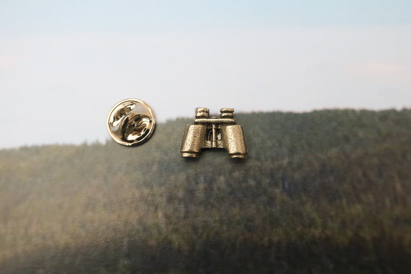Binocular Lapel Pin - CC238- Bird Watching and Sight Seeing Pins ...