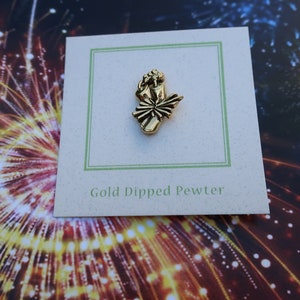 Gold Dynamite Lapel Pin- CC567G- Firecrackers, Fireworks, TNT, Dynamite ...