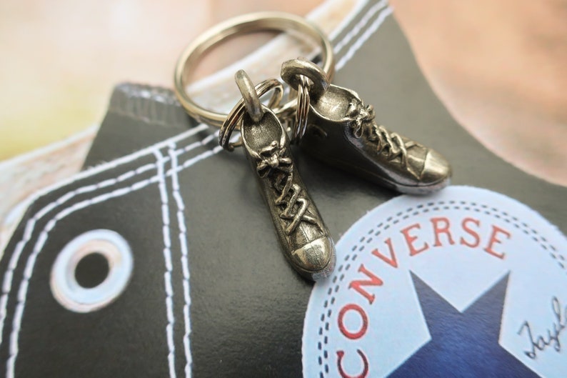 Chuck Taylor Keychain- K106- Chucks- Converse Sneaker Keyring - Etsy