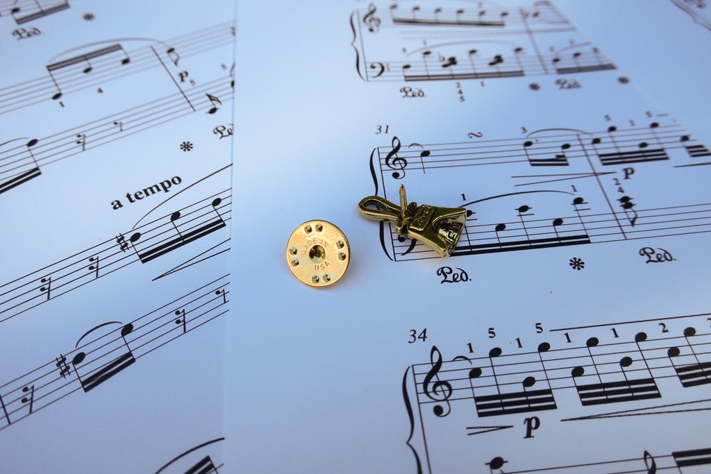 Gold Handbell Lapel Pin- CC227G- Handbell, Bell, Percussion, and ...