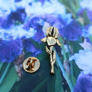 Gold Iris Lapel Pin- CC621- Iris, Flowers, Perennials, Gardens, Florist ...