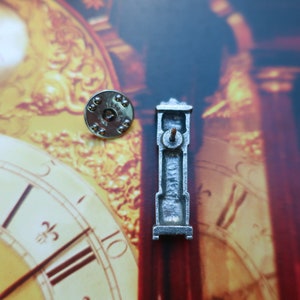 Grandfather Clock Lapel Pin - CC299- Clocks, Floor Clocks, and Pendulum ...