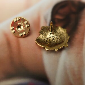 Bulldog Gold Dipped Pewter Lapel Pin - CC537G- English Bulldog ...