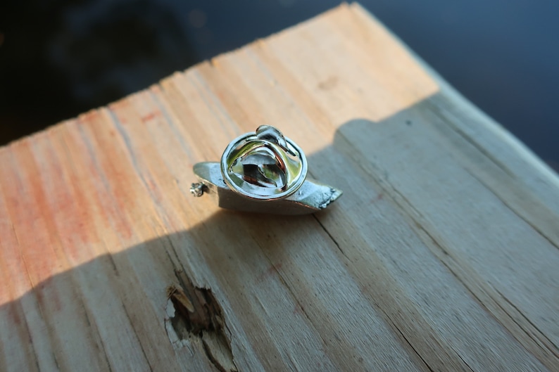 Motorboat Lapel Pin CC294 Boating Lake Pond Boats - Etsy