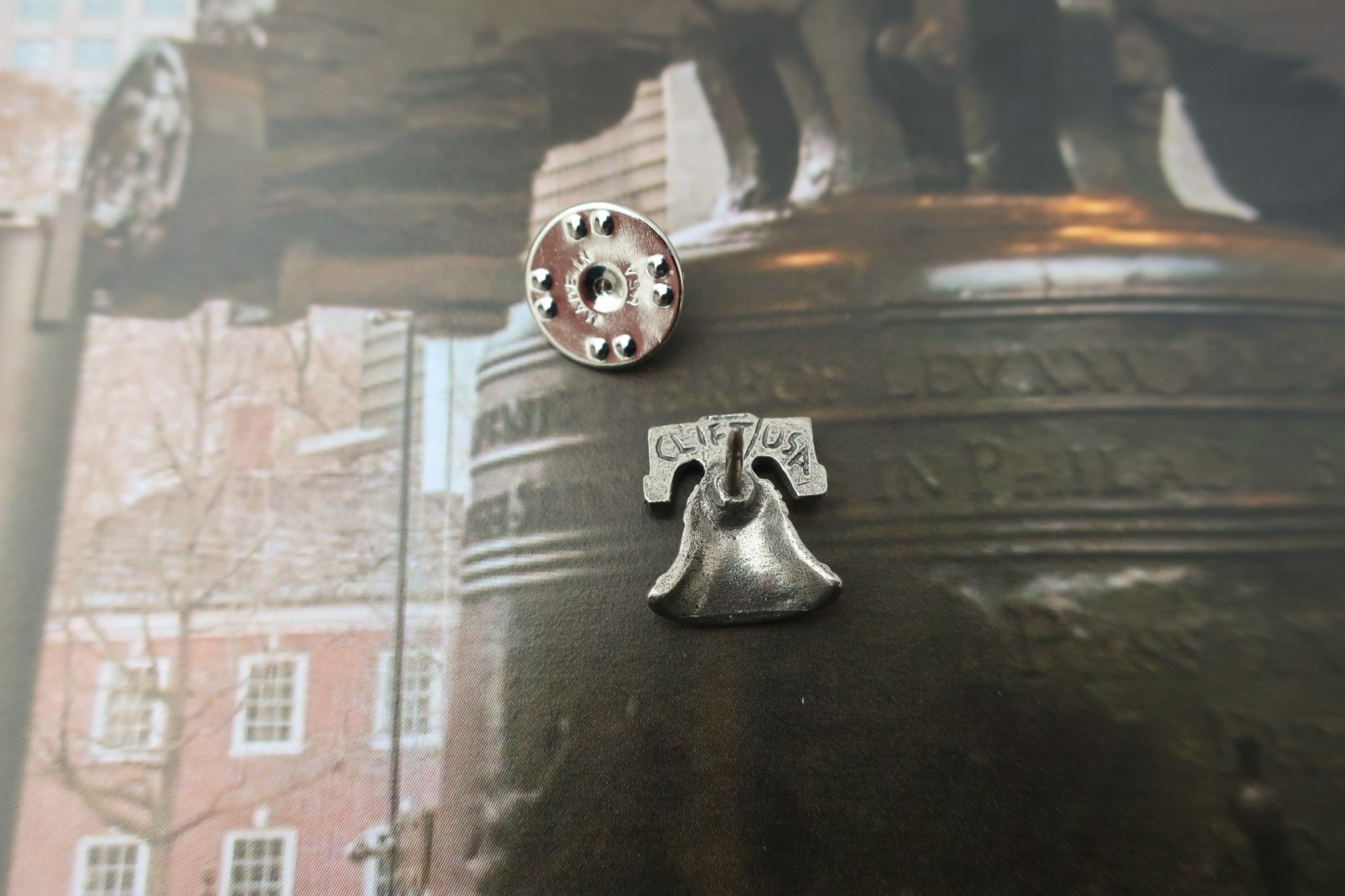 Liberty Bell Lapel Pin CC133 Patriotic Independence and - Etsy