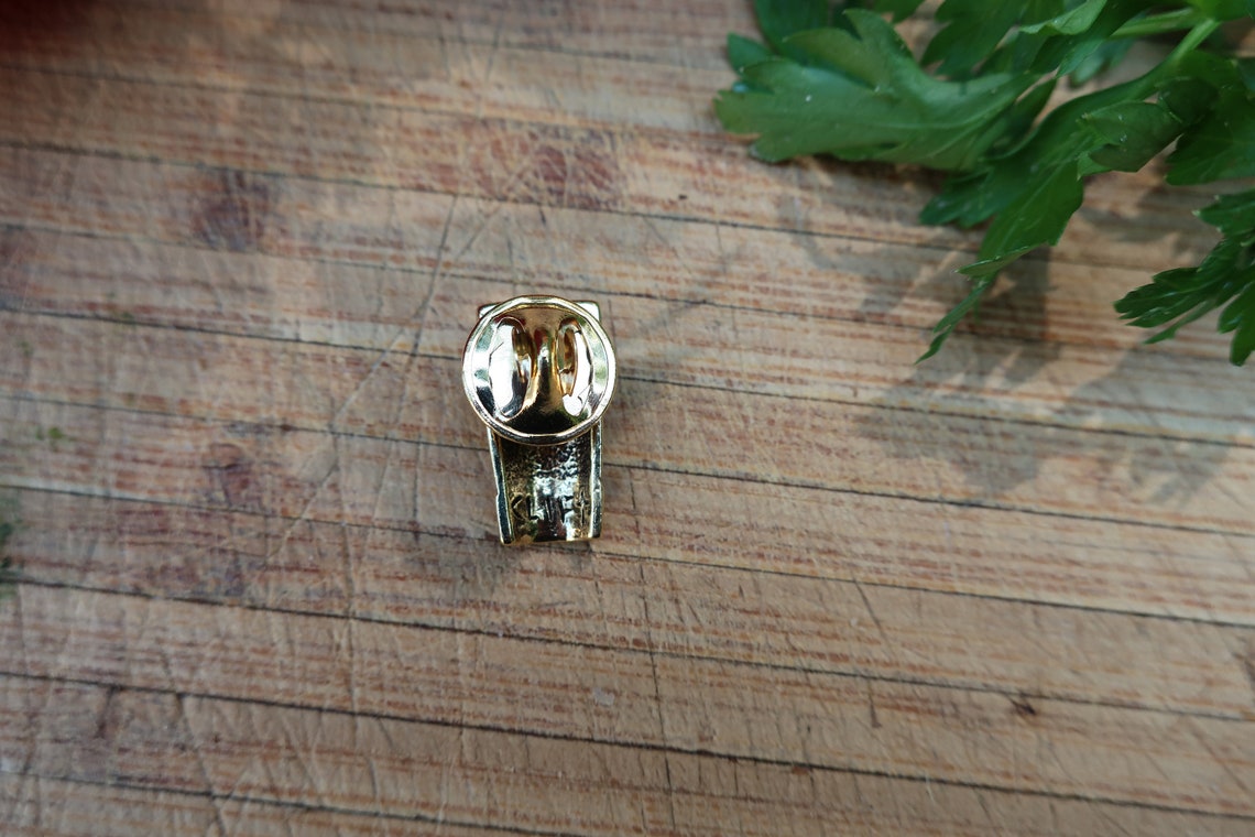 Gold Chef Toque Lapel Pin CC347G Chef Culinary Cooking | Etsy