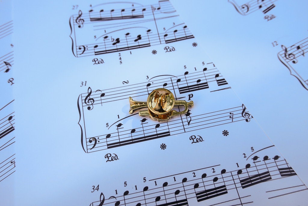 Gold Trumpet Lapel Pin-cc137g- Music Teacher, Musical Instruments, Band ...