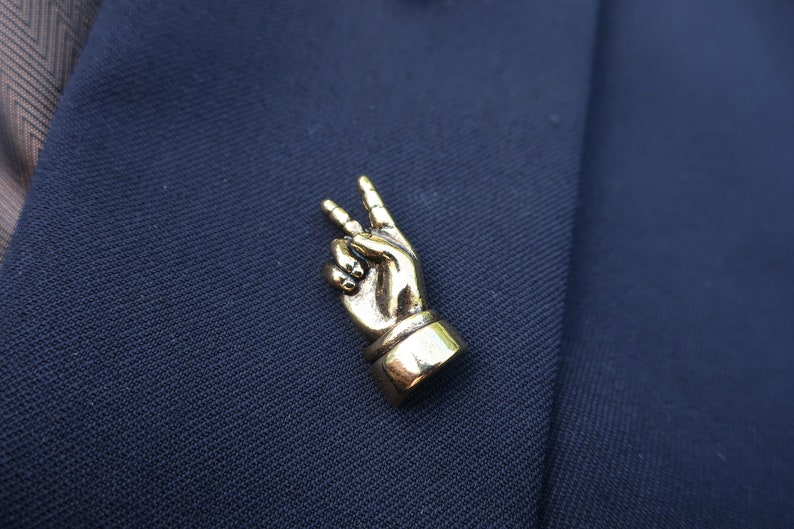 Gold Peace Hand Sign Lapel Pin CC187G Peace Hippie and | Etsy