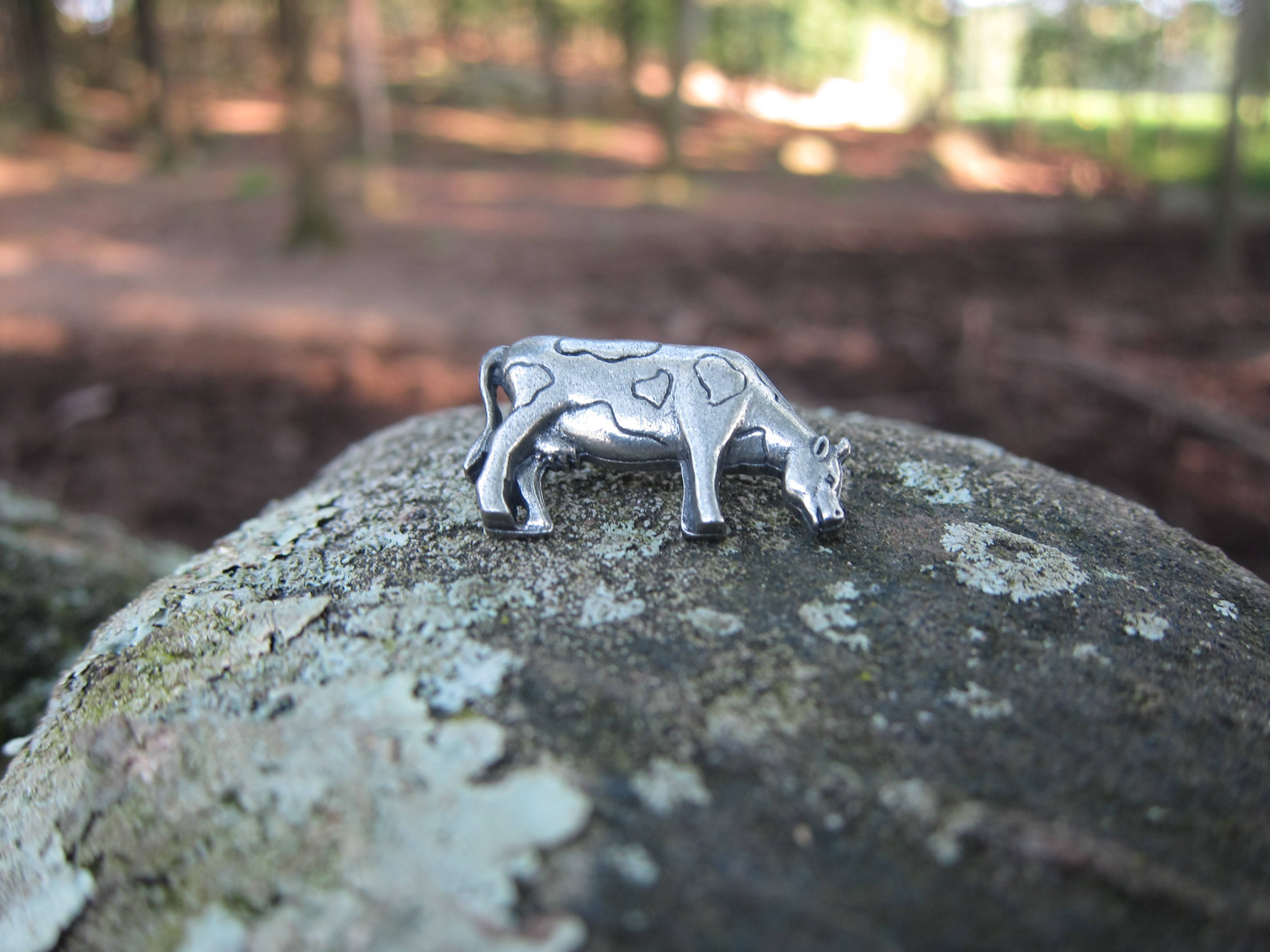 Cow Lapel Pin - CC101- Cows, Farms, Dairy, Dairy Farm, Farm Party ...