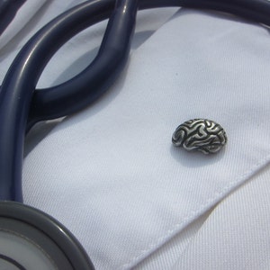 Brain Lapel Pins - CC157- Medical and Anatomy, Neurology Pins for ...