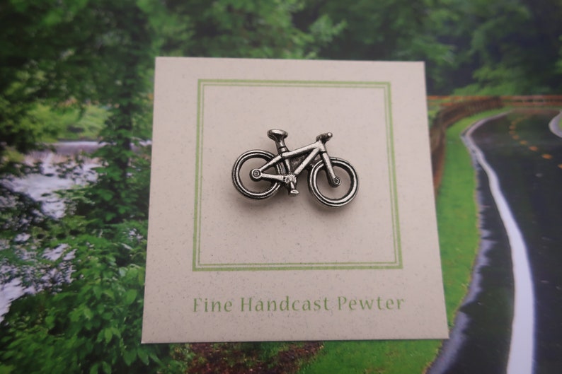 Bicycle Lapel Pin - CC428- Bike, Byclist, Cycle, Pedal Bike, Recreation ...