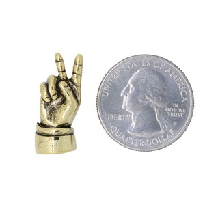 Gold Peace Hand Sign Lapel Pin- CC187G- Peace, Hippie, and Sign ...