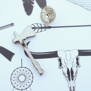 Tomahawk Lapel Pin - CC341- Hatchet, Tomahawk, and North American Axe ...