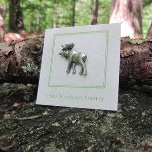Moose Lapel Pin - CC131- Moose, Elk, Nature, Wildlife, and Woodland ...