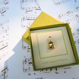Gold Handbell Lapel Pin- CC227G- Handbell, Bell, Percussion, and ...