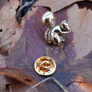 Squirrel Gold Dipped Pewter Lapel Pin- CC499G- Squirrel, Woodland, and ...