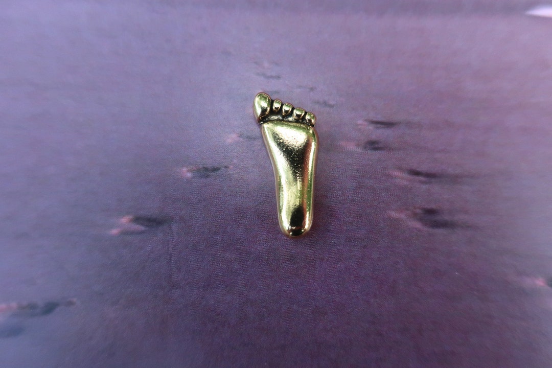 Foot Gold Dipped Pewter Lapel Pin- CC468G- Foot, Orthopedic, Footprint ...