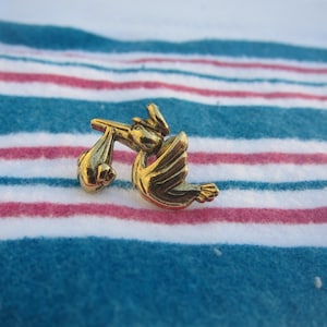 Gold Stork Lapel Pin- CC552G- Baby, Baby Shower and Labor and Delivery ...