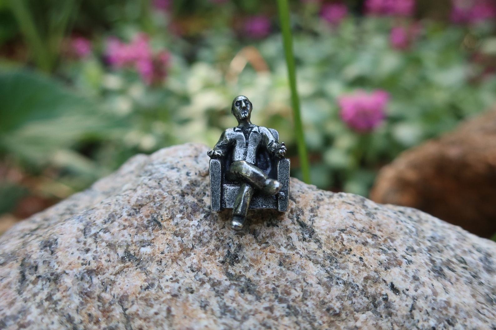 Guy in Chair Pewter Lapel Pin- CC335- Men, Man, Relax, and Chair Pins ...