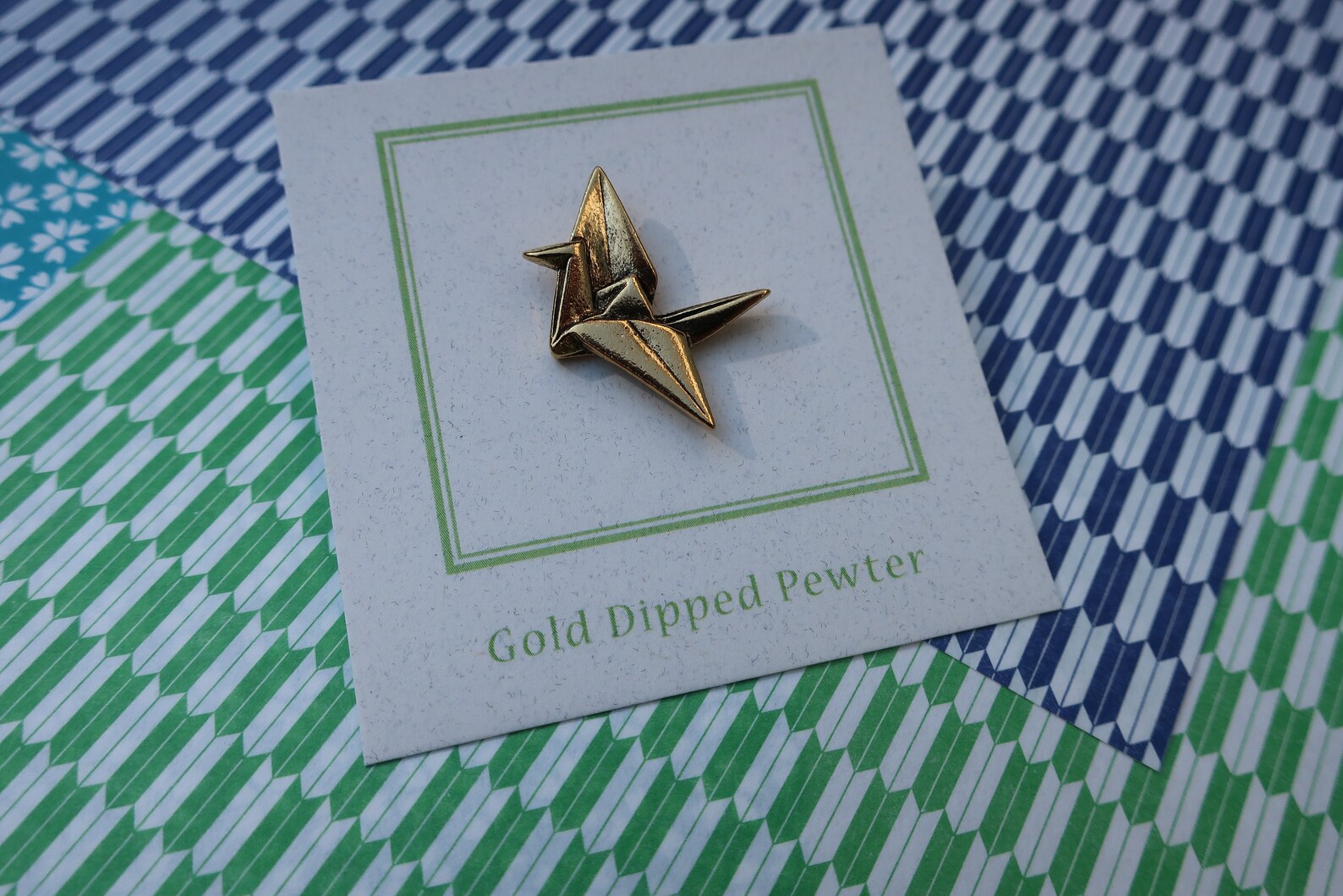 Gold Origami Crane- CC633G- Origami, Japanese, Sebanzuru, and Paper ...