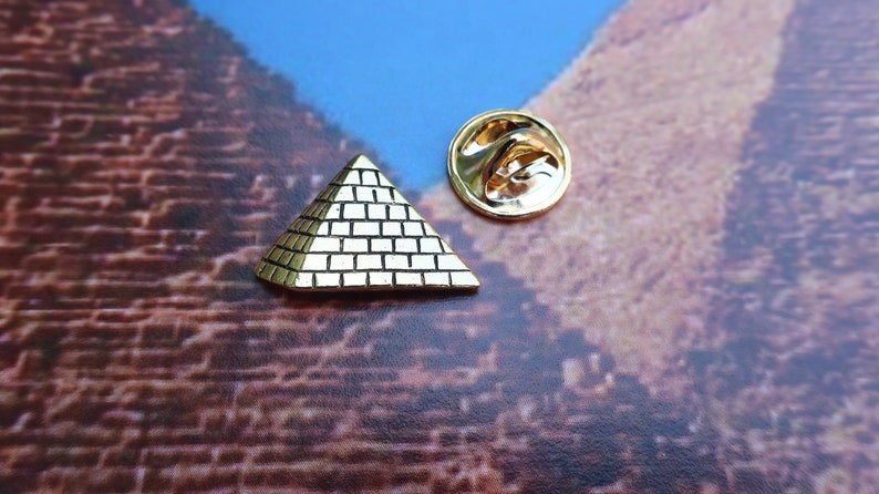 Pyramid Gold Dipped Pewter Lapel Pin - CC550G- Egyptian Pyramids- Greek ...