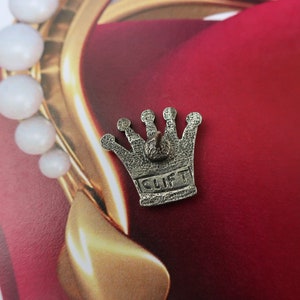 Crown Lapel Pin - CC359- Royalty, Royal, Princess, Queen, King, Crown ...