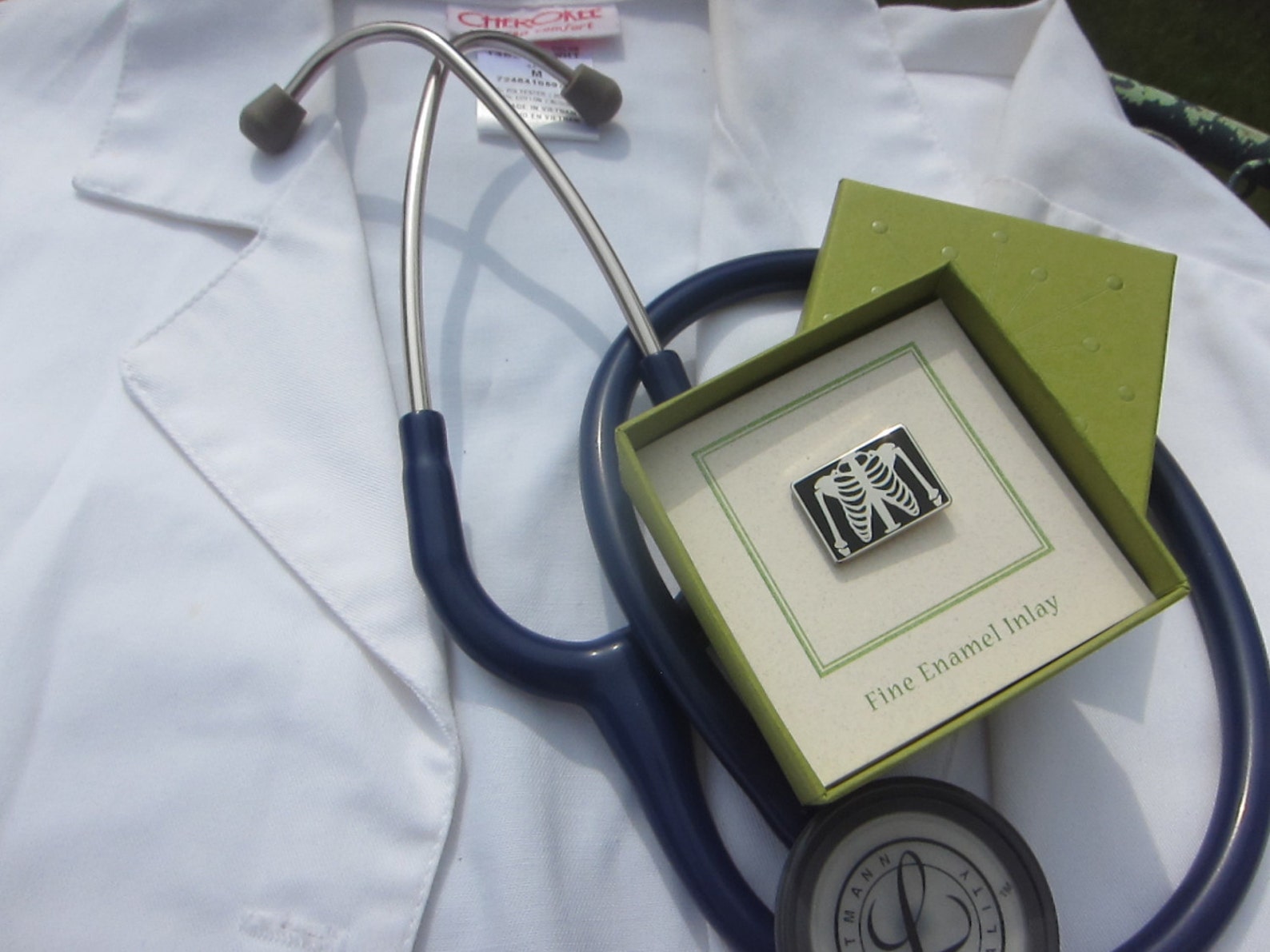 X-ray Enamel Lapel Pin EP104 Medical and Hospital Pins for - Etsy