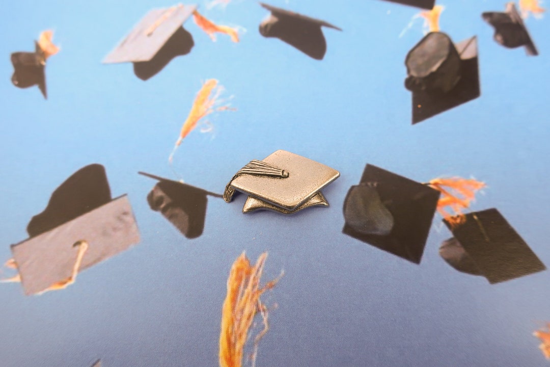 Graduation Cap Lapel Pin - CC504- Grad, Graduate, Graduation and ...