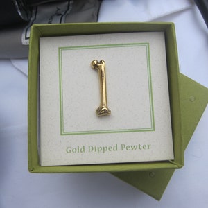 Gold Femur Lapel Pin- CC510G- Anatomy and Anatomical Pins- Leg Bone ...