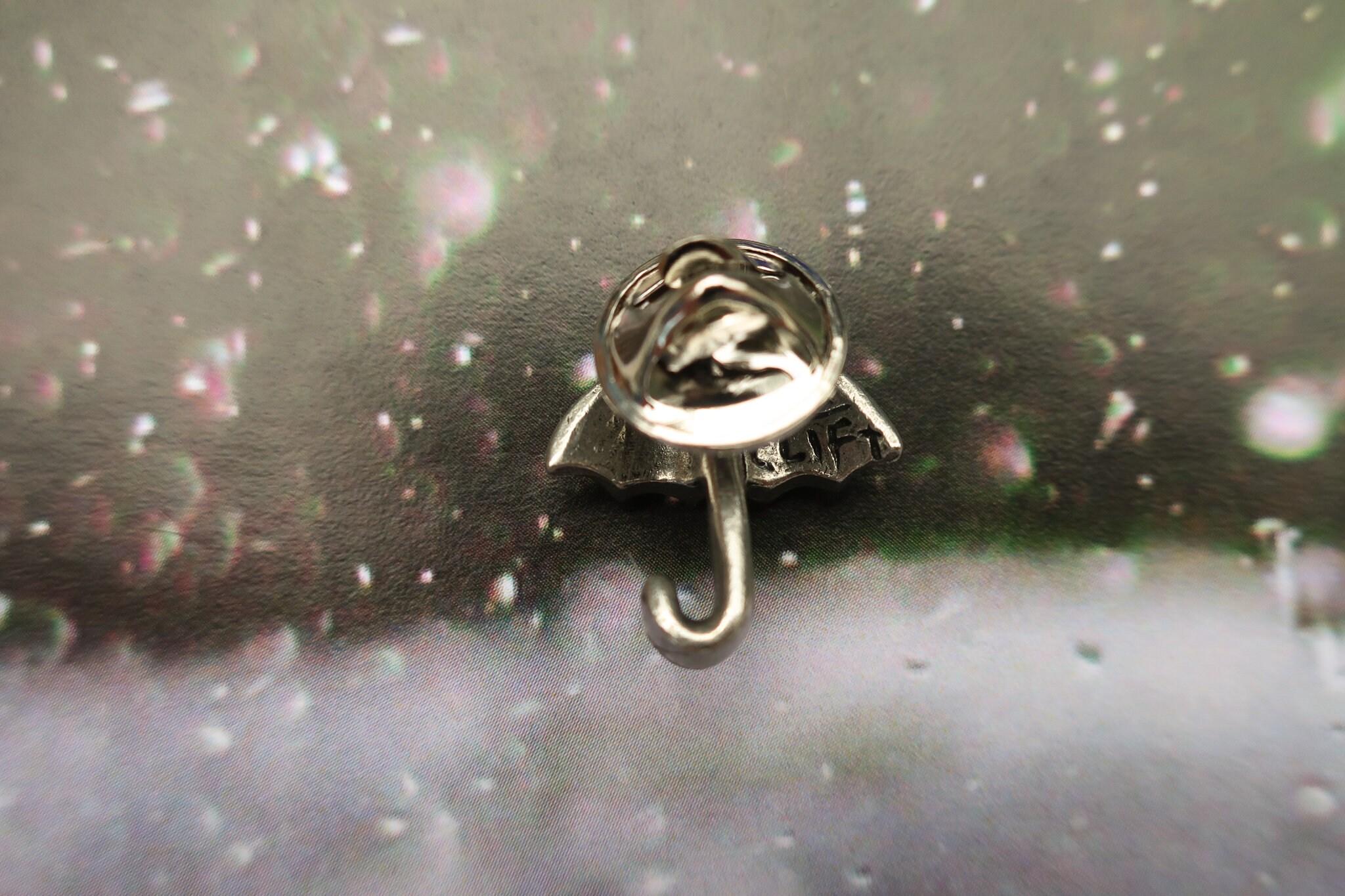 Umbrella Pewter Lapel Pin- CC460- Weather, Raining, Meteorologist, and ...