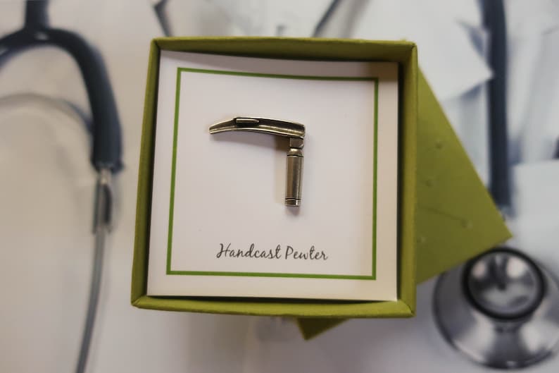 Miller Blade Laryngoscope Pin: Hand Cast Pewter ENT Doctor Gift - Etsy