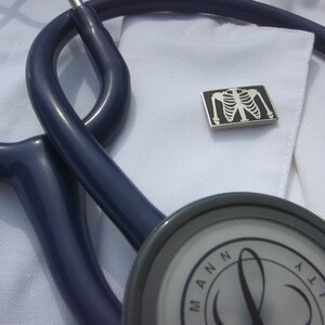 X-ray Enamel Lapel Pin- EP104- Medical and Hospital Pins for ...