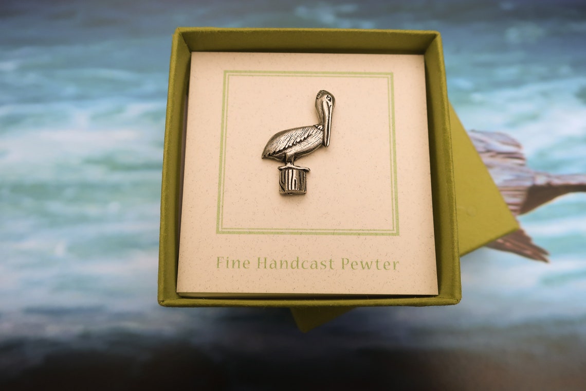 Pelican Lapel Pin CC527 Gulf Animals Wildlife Pins - Etsy