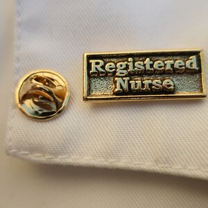 Registered Nurse Gold Lapel Pin- CC663G- Nursing Pins and Gifts- RN ...