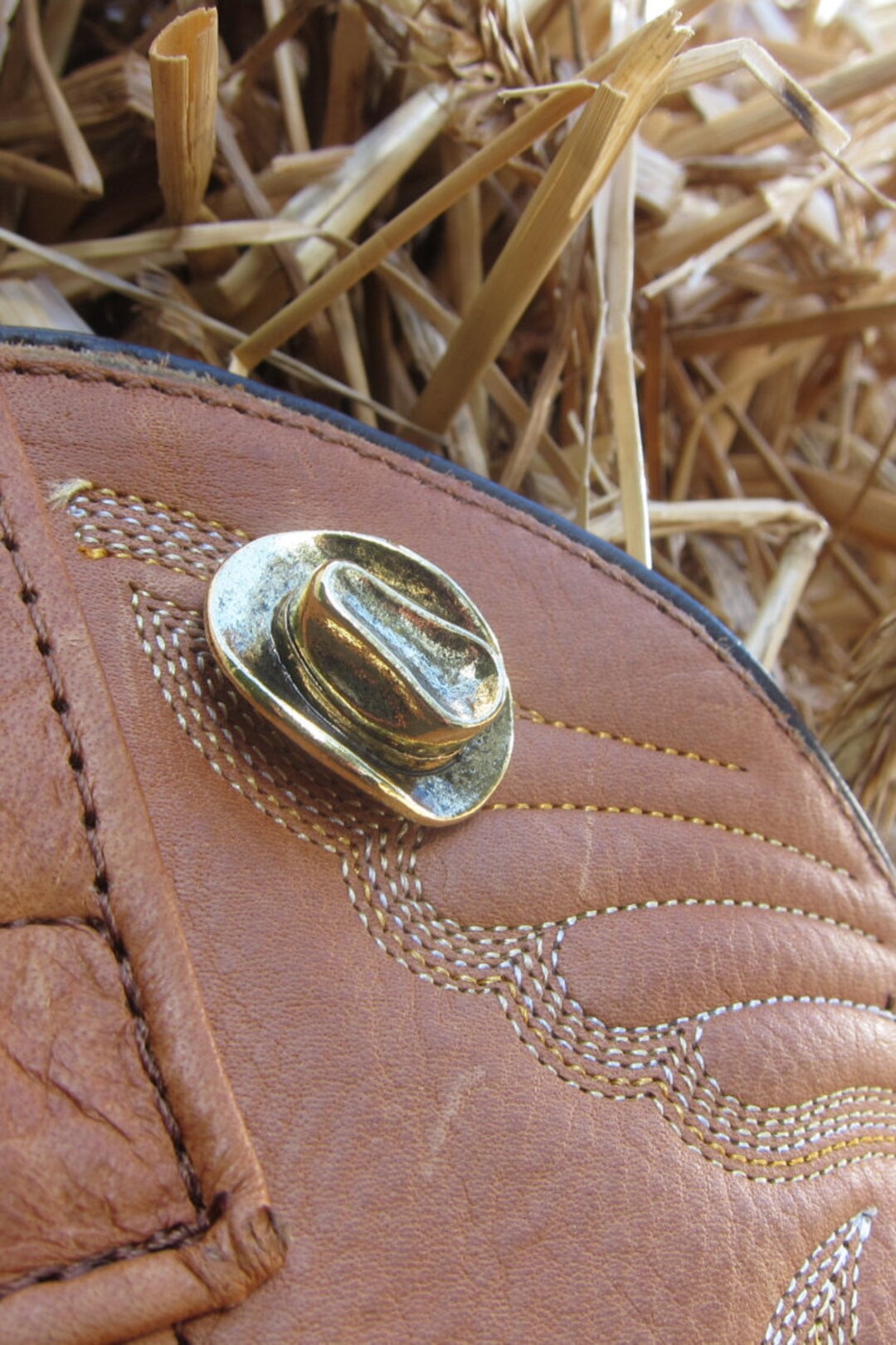 Gold Cowboy Hat Lapel Pin-cc451g- Cowboy, Rodeo, Cowgirl, Western Pins ...