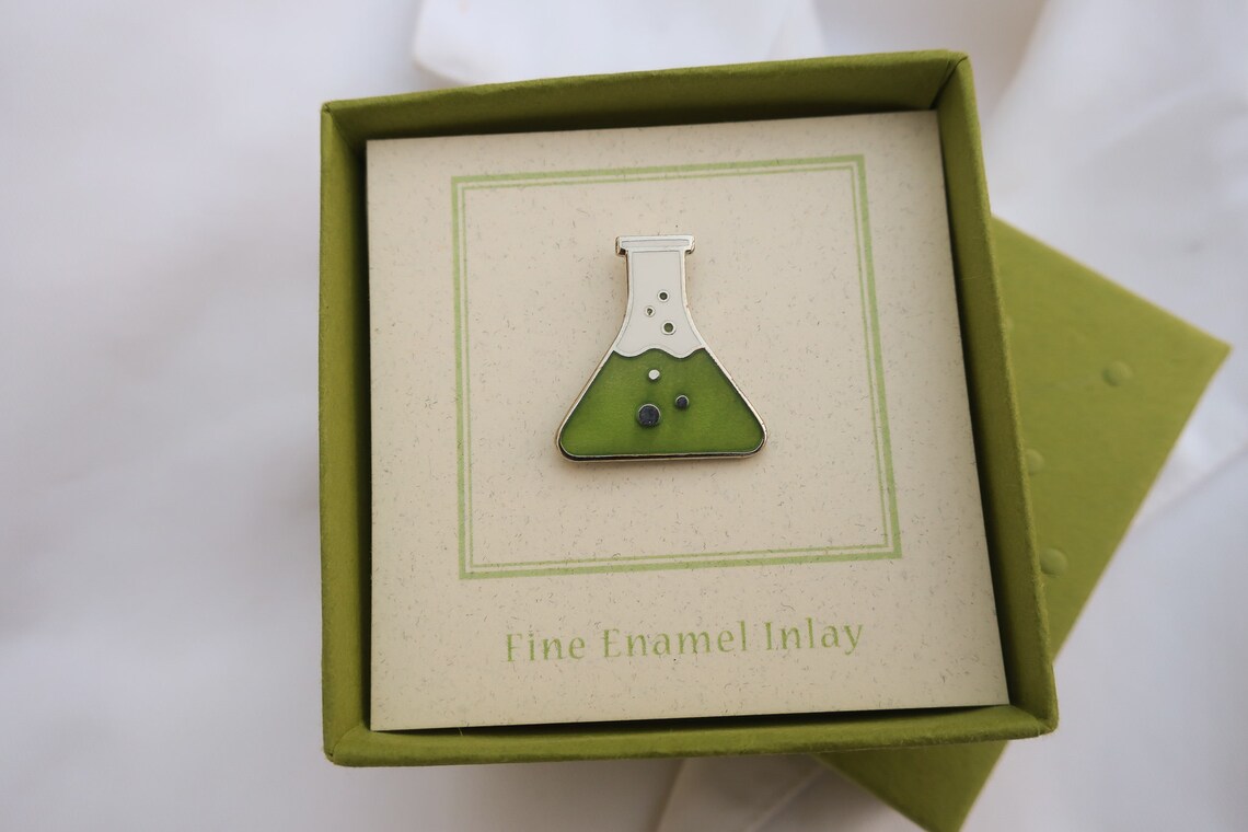 Flask Enamel Lapel Pin EP117 Flask Lab Laboratory | Etsy