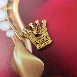 Gold Crown Lapel Pin- CC359G- Crown, Royalty, Princess, Queen, Golden ...