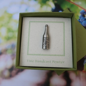 Wine Bottle Lapel Pin - CC261- Vineyard Pins and Gifts- Winery ...