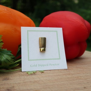 Gold Chef Toque Lapel Pin- CC347G- Chef, Culinary, Cooking, and Sous ...