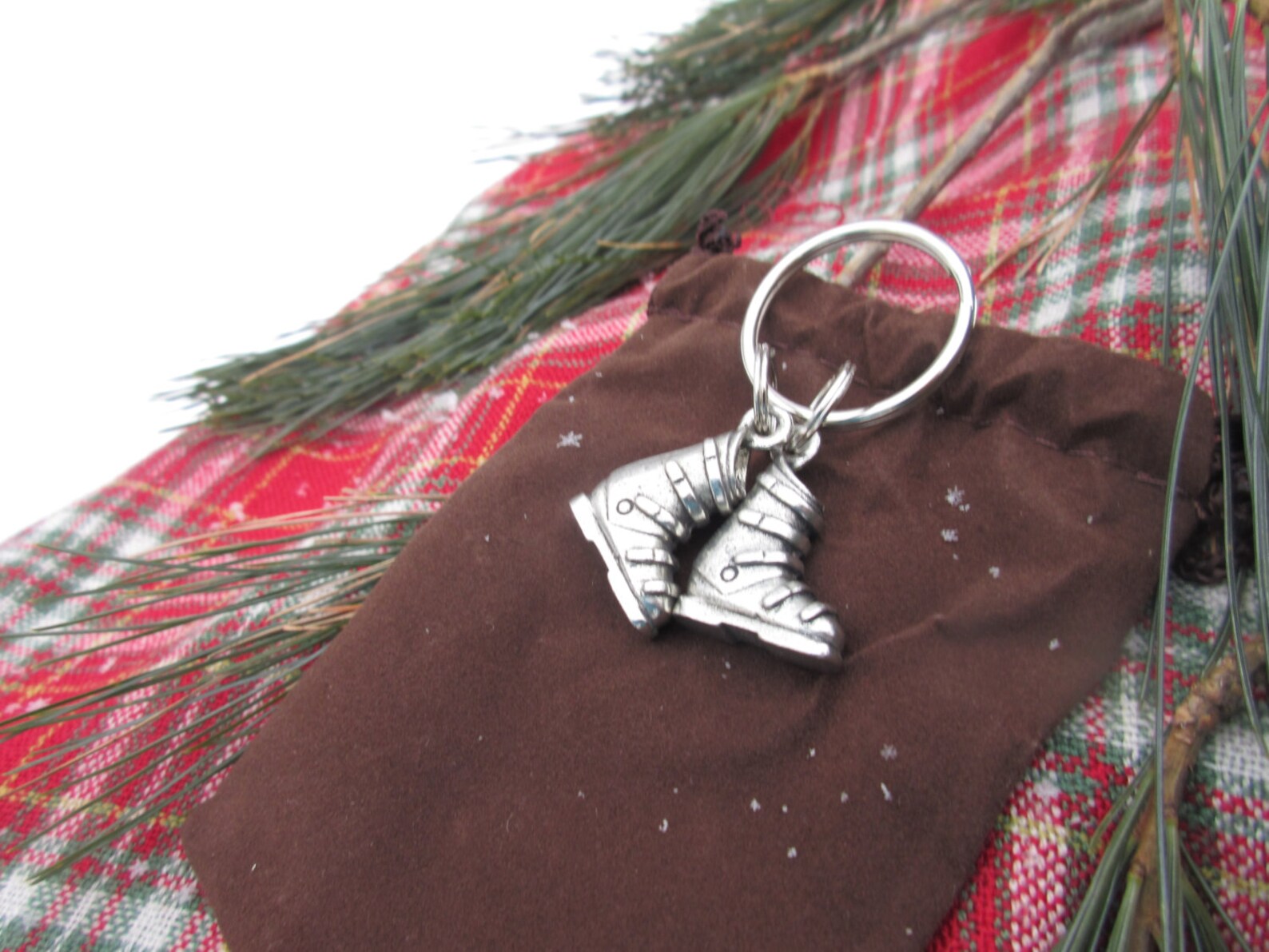 Ski Boots Keychain- K105- Skiing Gifts for Skiers - Etsy