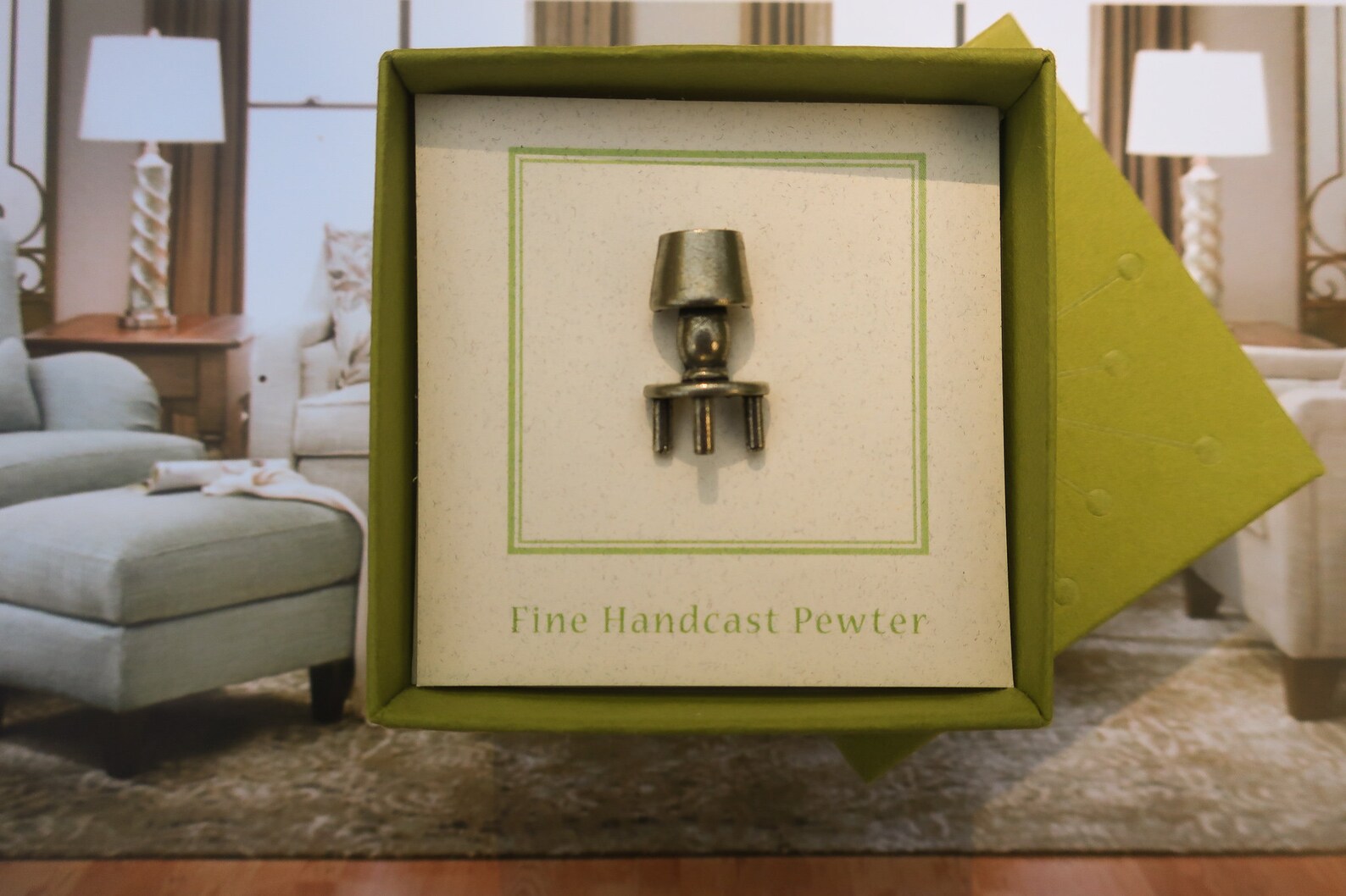 Table Lamp Lapel Pin- CC303- Table, Lamp, Furniture, Furnishings, and ...