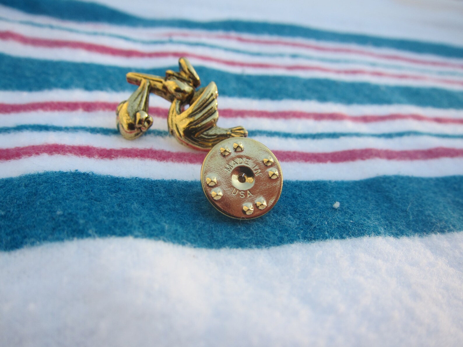 Gold Stork Lapel Pin- CC552G- Baby, Baby Shower and Labor and Delivery ...