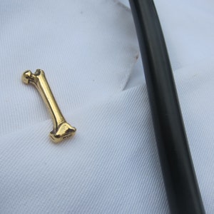 Gold Femur Lapel Pin- CC510G- Anatomy and Anatomical Pins- Leg Bone ...