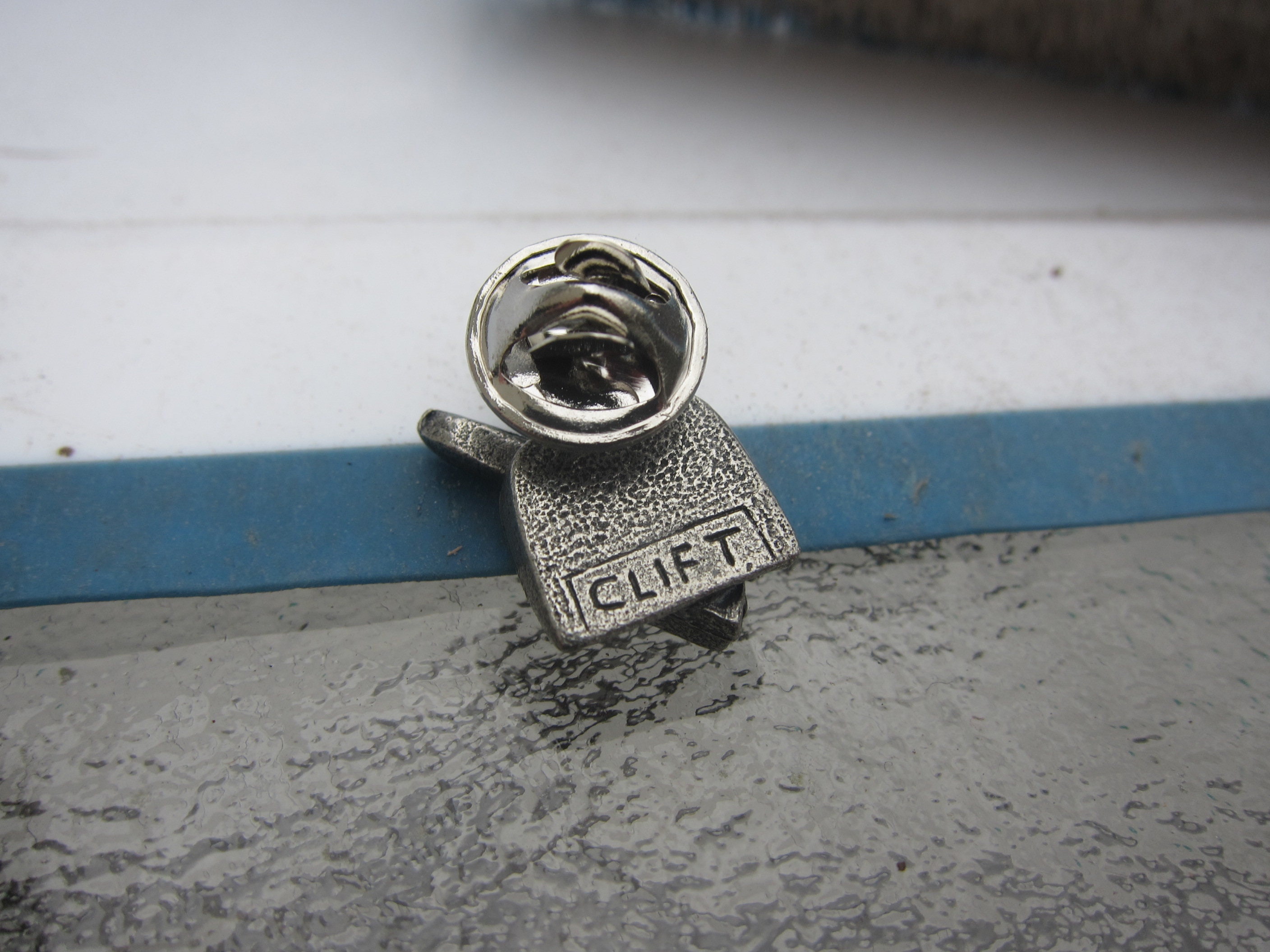 Dust Pan and Brush Lapel Pin CC331 Cleaning Custodian and | Etsy