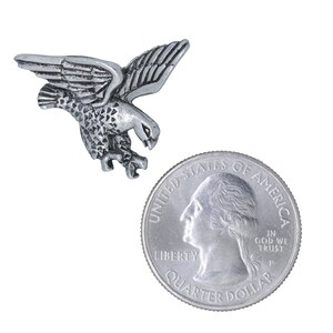 Falcon Lapel Pin - CC168- Falcon, Hawk, Eagle, Peregrine Falcon ...