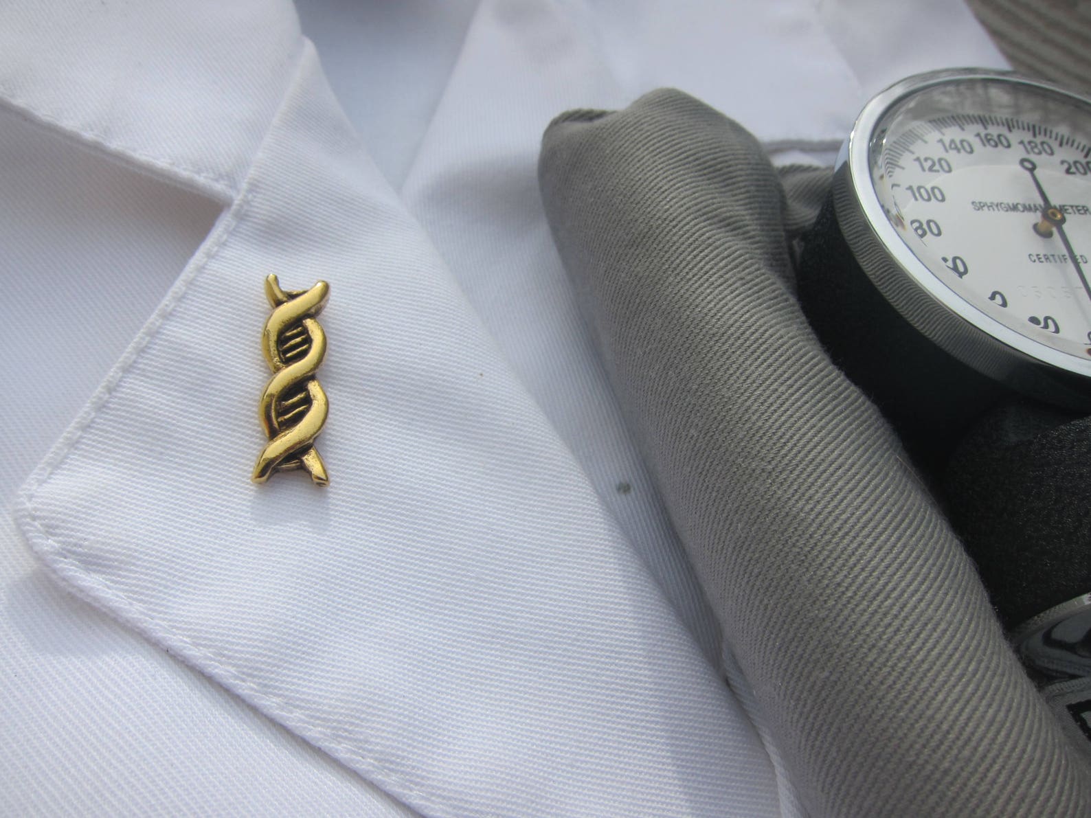 Gold Dipped Pewter DNA Lapel Pin CC577G Science and Genetic - Etsy